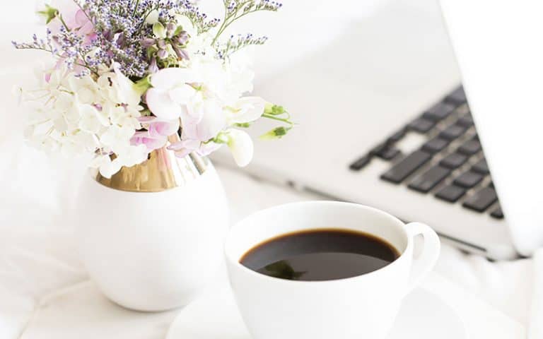 How to Create Routines that Simplify Your Life - The (mostly) Simple Life