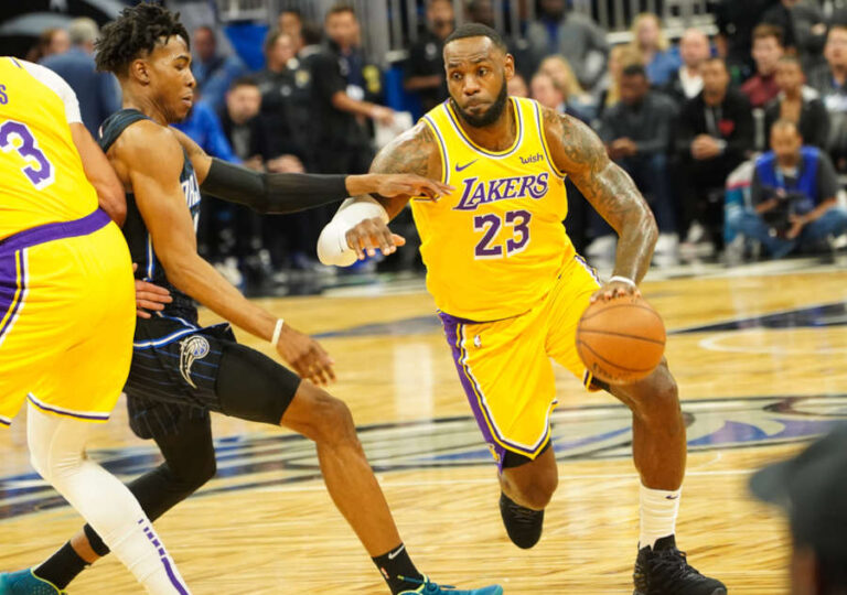 LeBron James Memes: 30 Hilarious Memes About King James - The (mostly ...